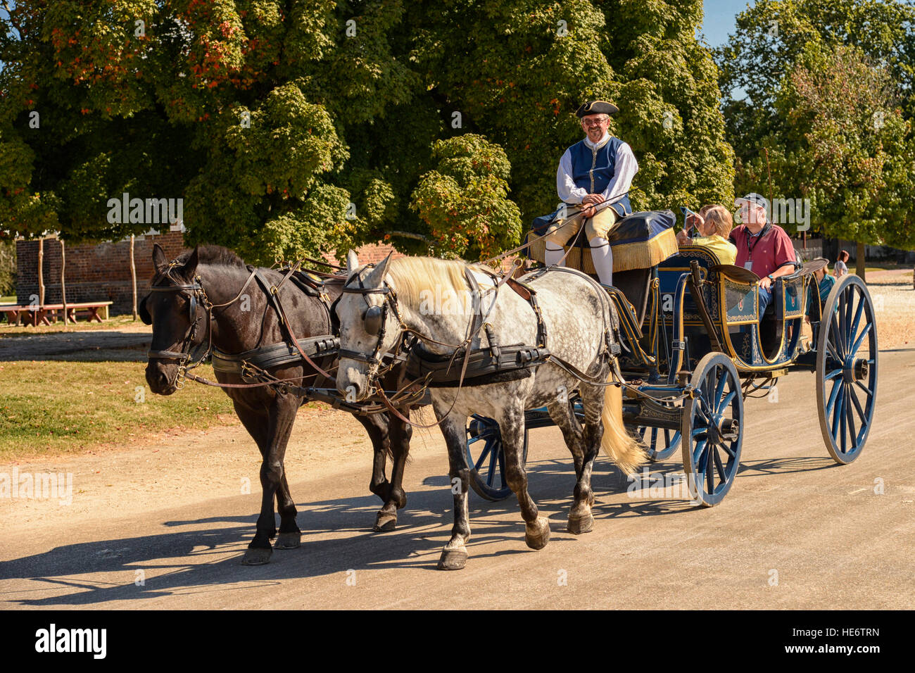 Colonial Williamsburg horse-drawn carriage Stock Photo - Alamy