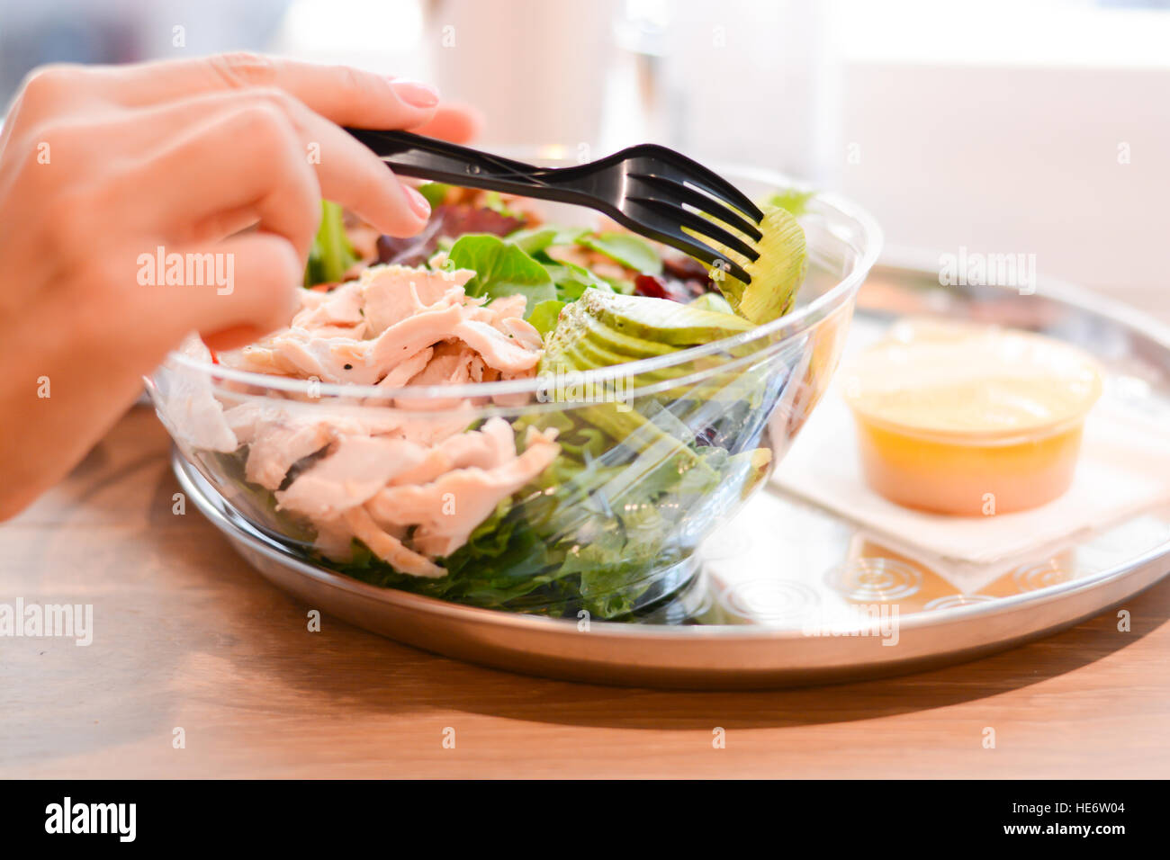 Eating a healthy lunch at office Stock Photo - Alamy