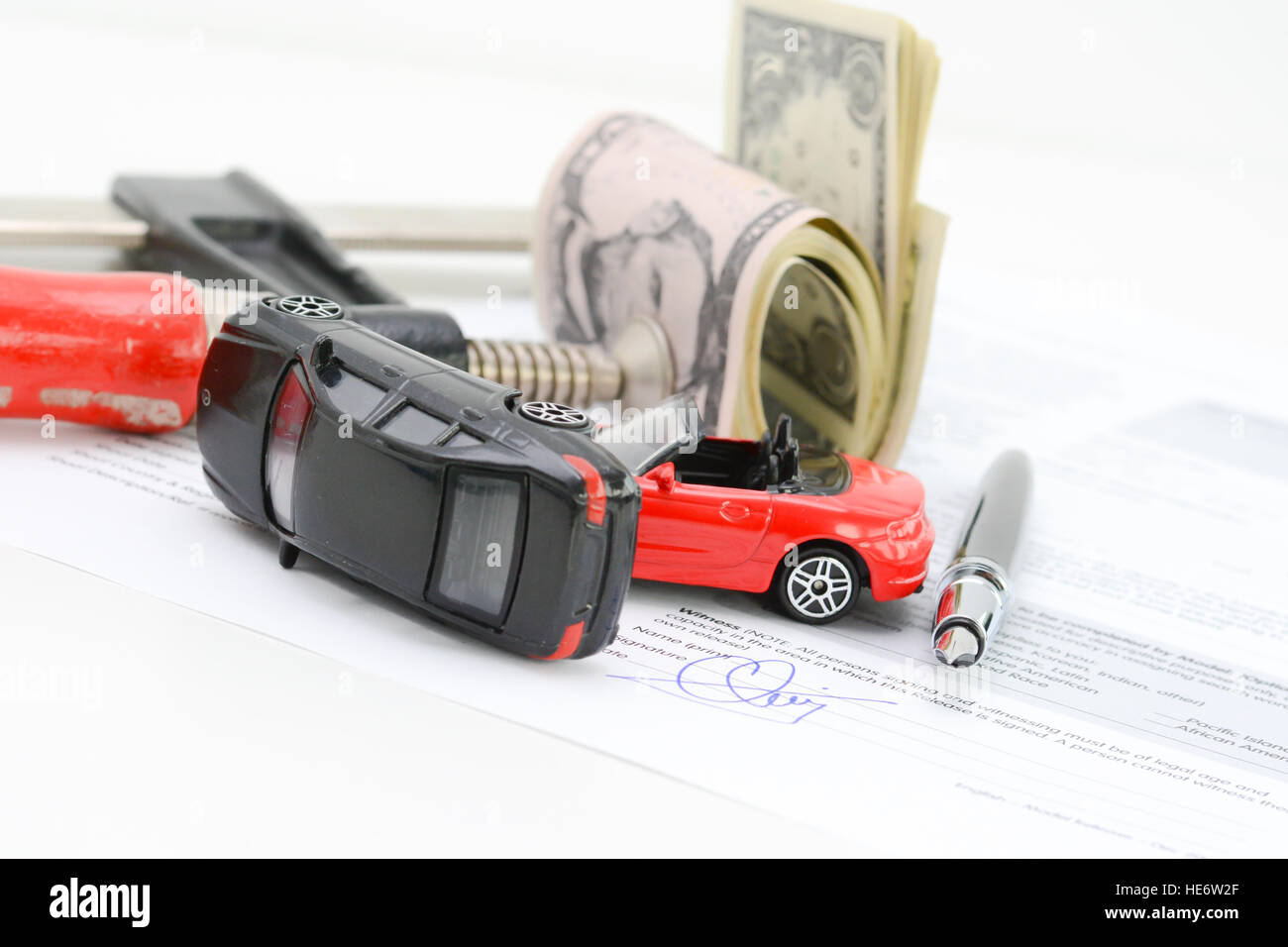 Money and cars hi-res stock photography and images - Alamy