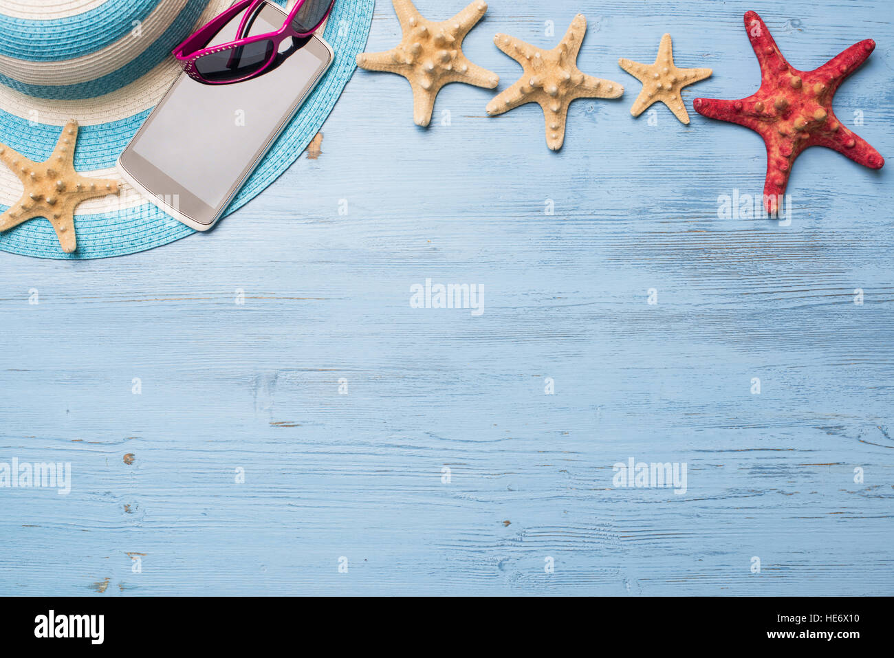 Summer objects for vacation Stock Photo - Alamy