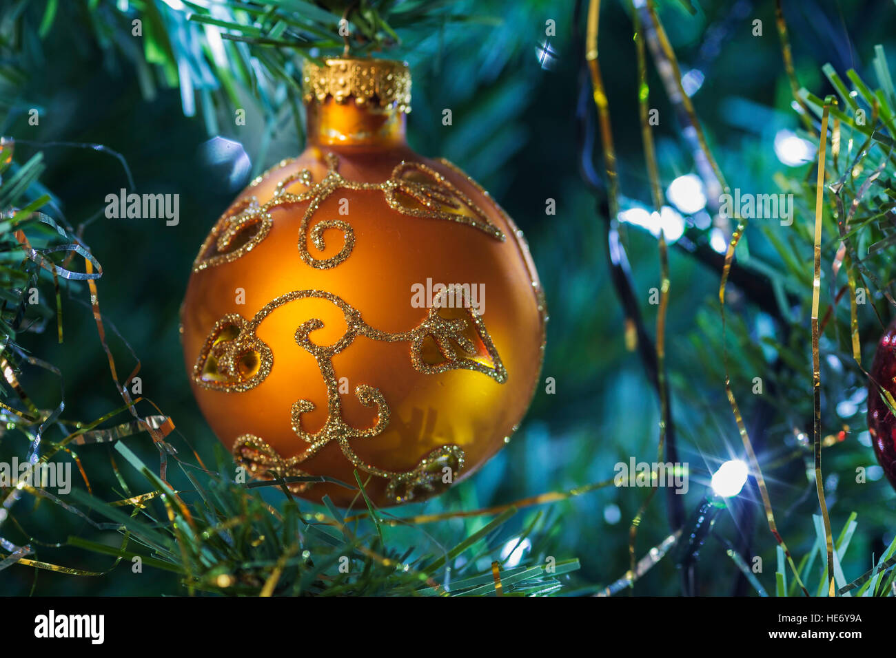 Yellow bauble hi-res stock photography and images - Alamy