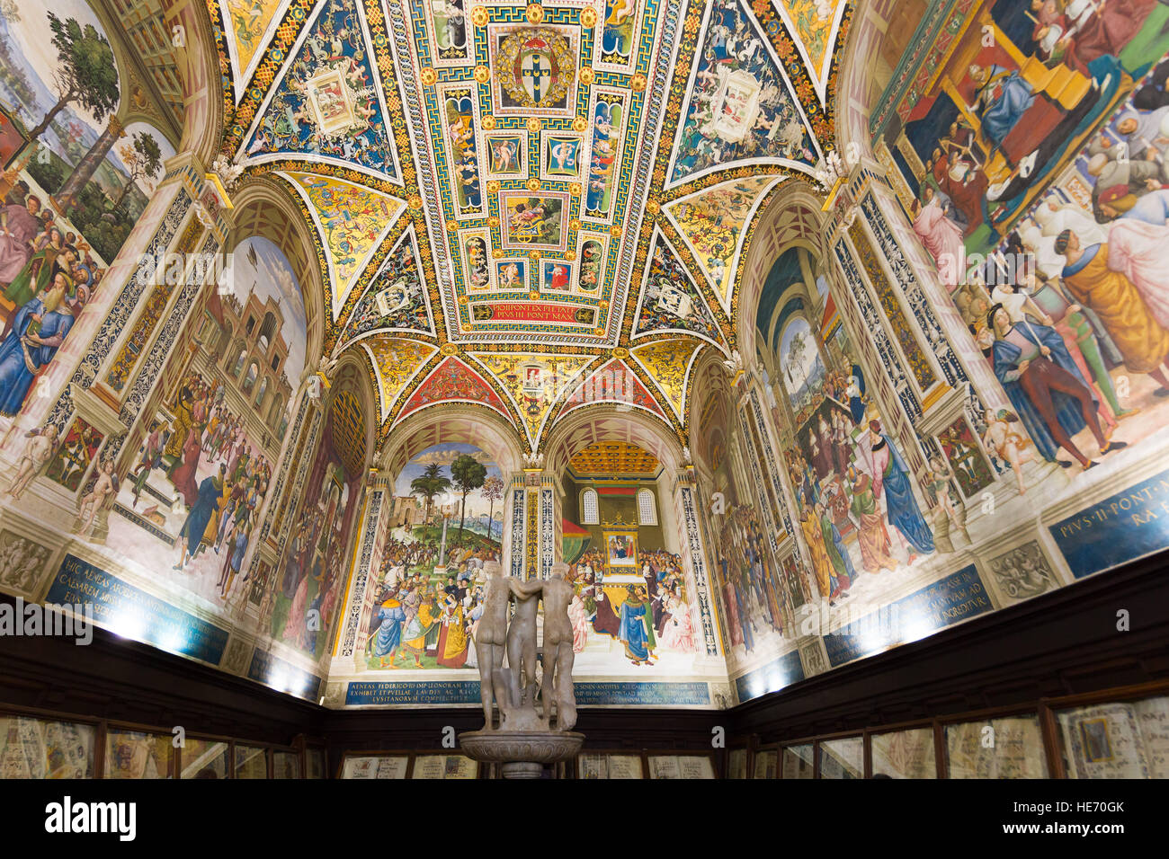 Wall paintings in Piccolomini Library in Duomo di Siena. Siena ...