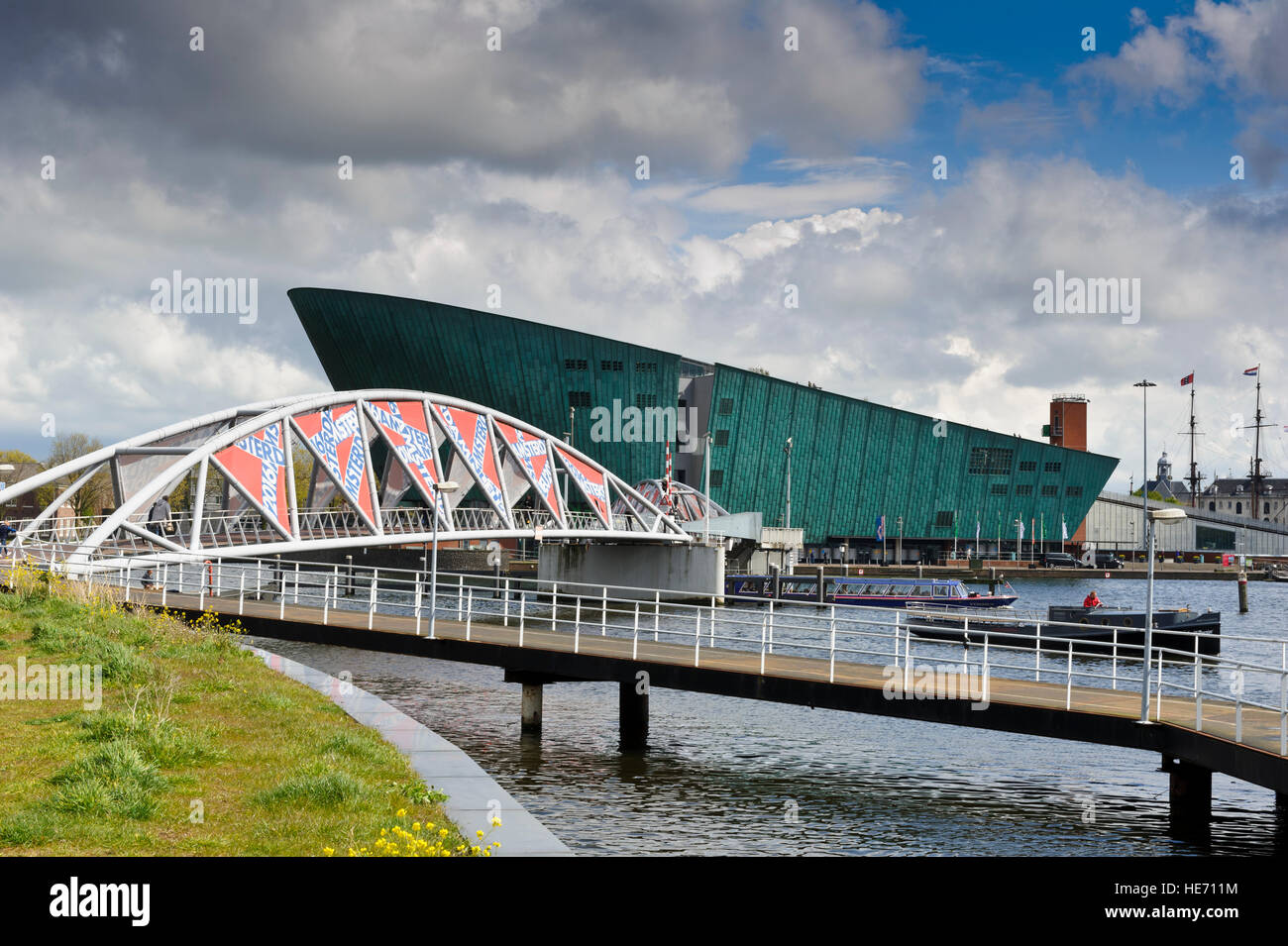 Nemo museum hi-res stock photography and images - Alamy