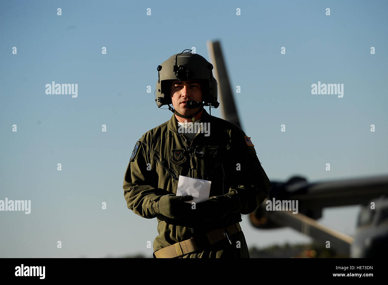 CV-22 Osprey Flight Engineers SSgt. Eric Wiggins from the 8th Special ...