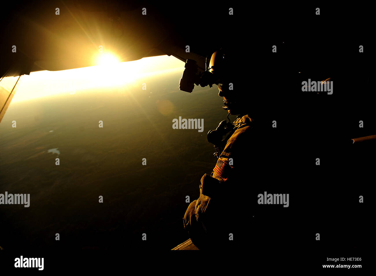 CV-22 Osprey Flight Engineers SSgt. Eric Wiggins from the 8th Special ...