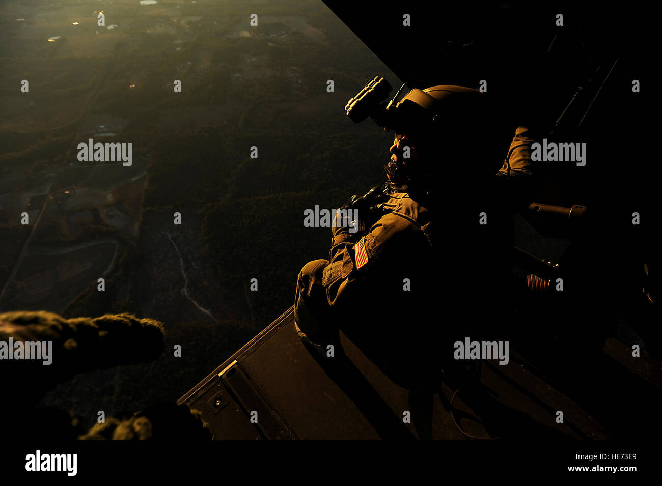 CV-22 Osprey Flight Engineers SSgt. Eric Wiggins from the 8th Special ...