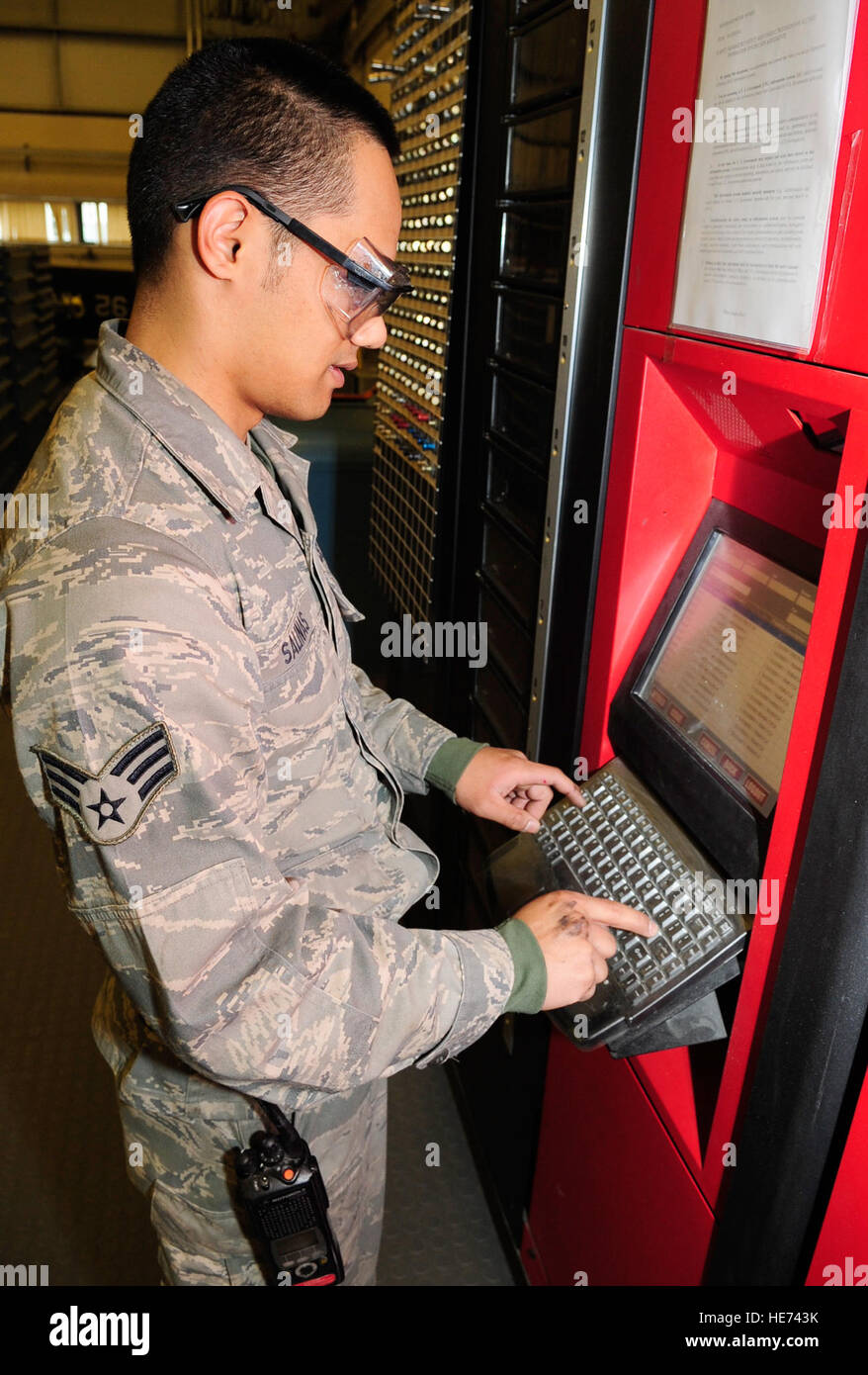 Task unit crib hi-res stock photography and images - Alamy