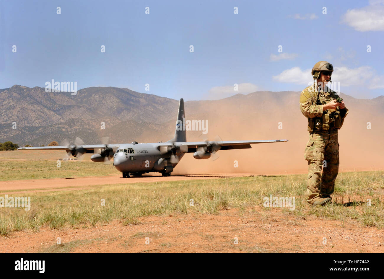 Oregon Air National Guard Master Sgt. Roy Lofts, a special operations ...