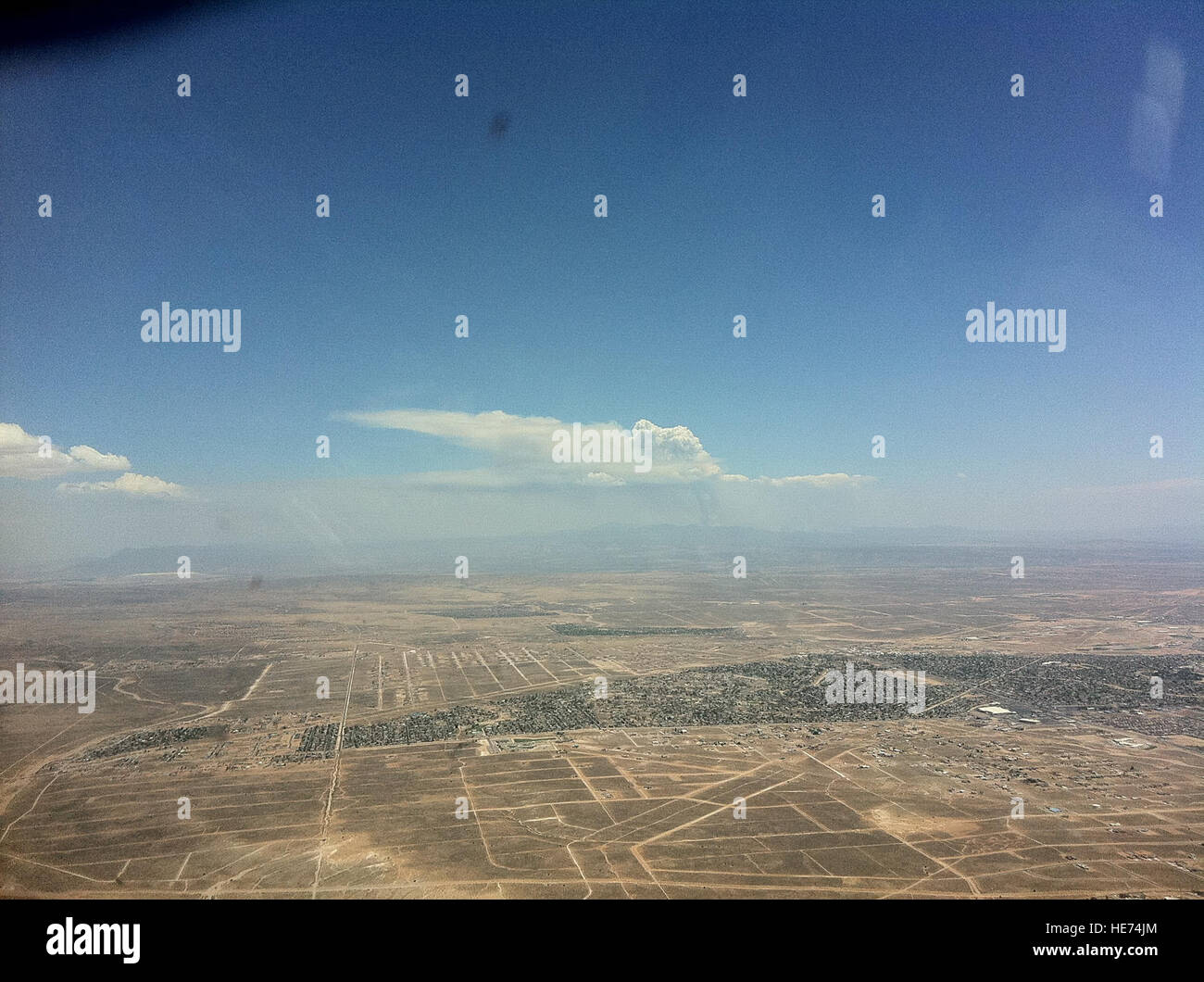 145 airlift wing hi-res stock photography and images - Alamy