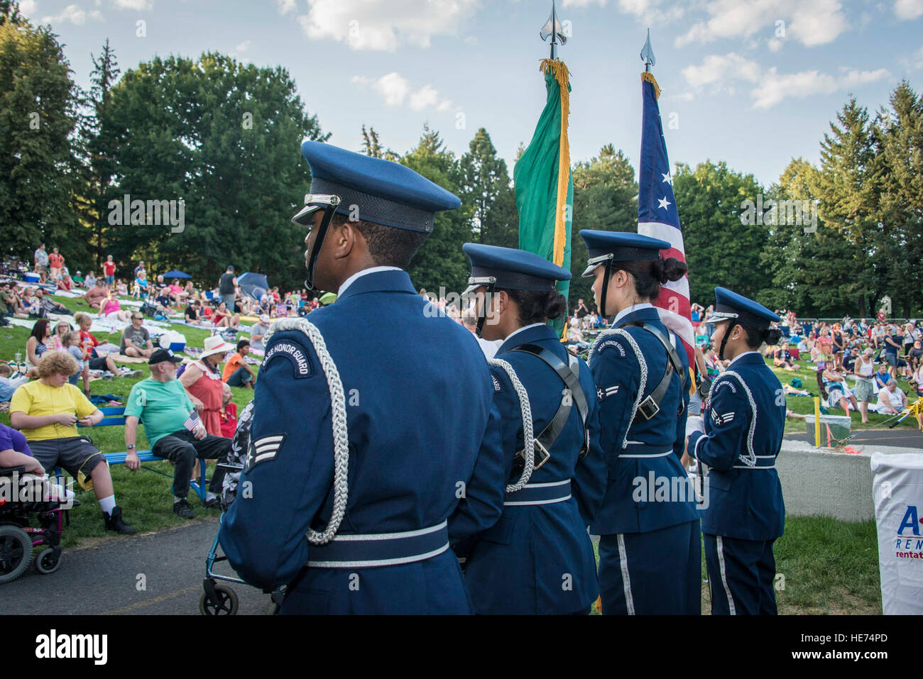 Members various military honor hi-res stock photography and images - Alamy