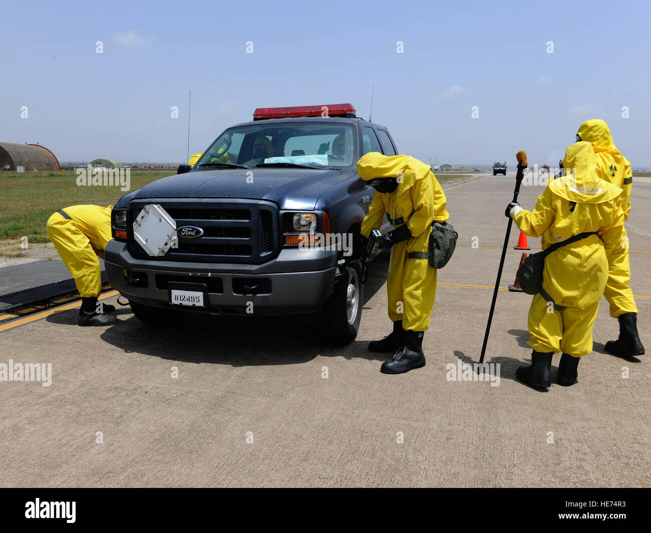 Contamination control station hi-res stock photography and images - Alamy