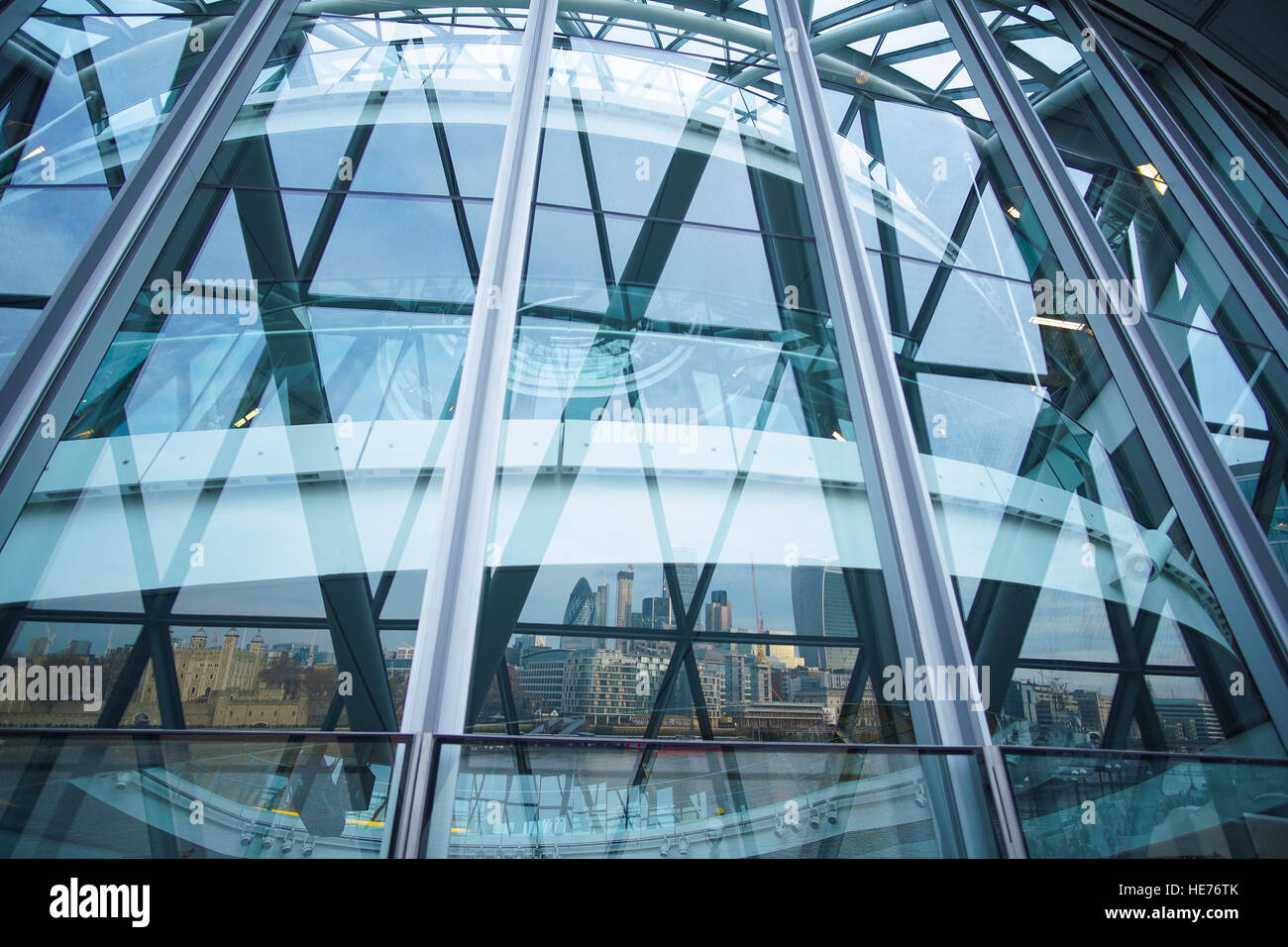 Inside London City Hall at River Thames Stock Photo - Alamy