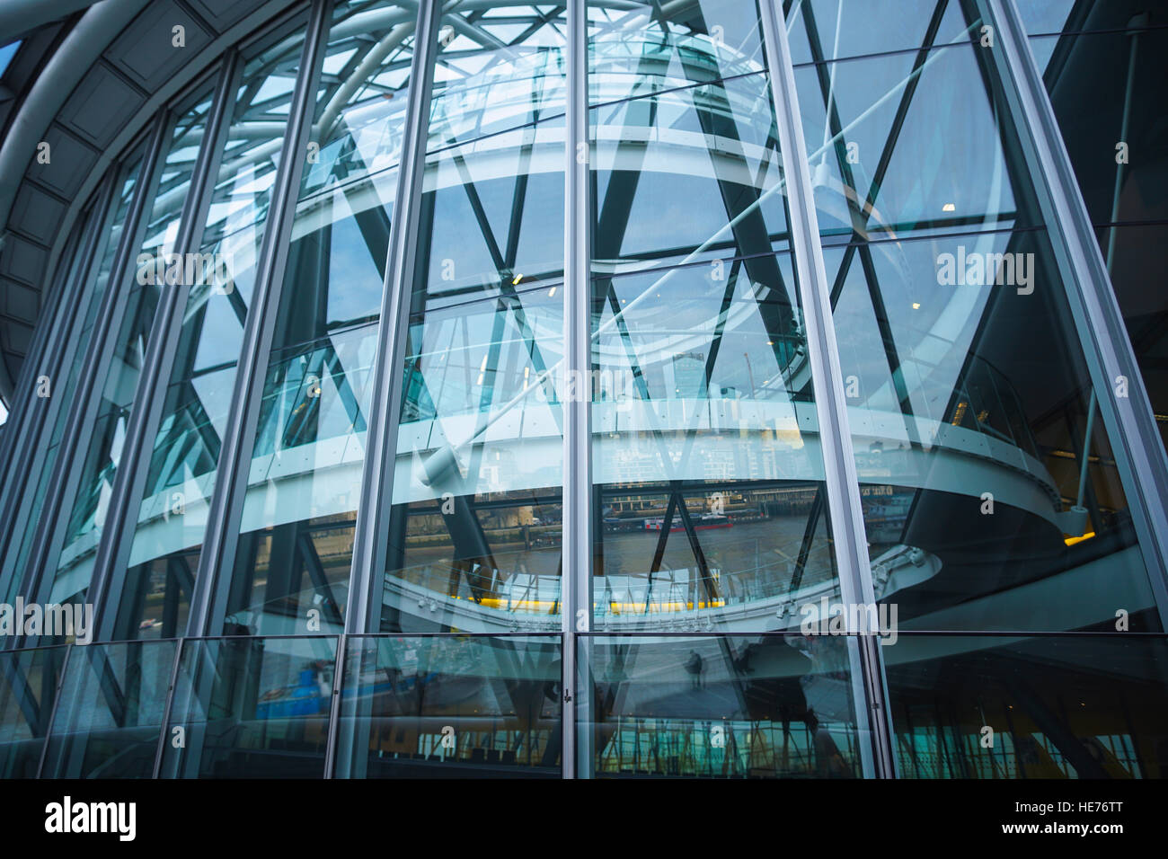 Inside London City Hall at River Thames Stock Photo - Alamy