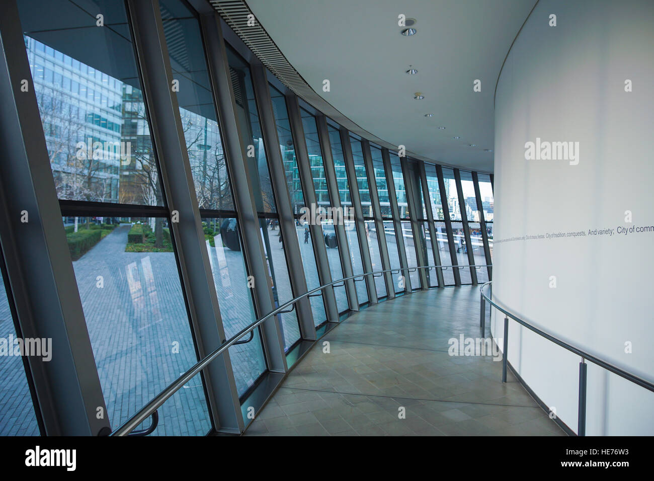 Inside London City Hall at River Thames Stock Photo - Alamy