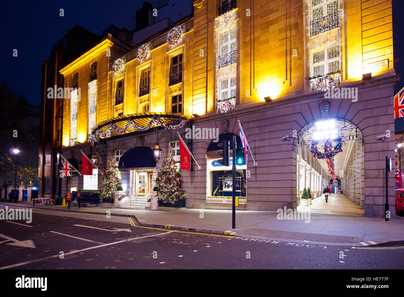 Ritz hotel christmas lights piccadilly london hi-res stock photography ...