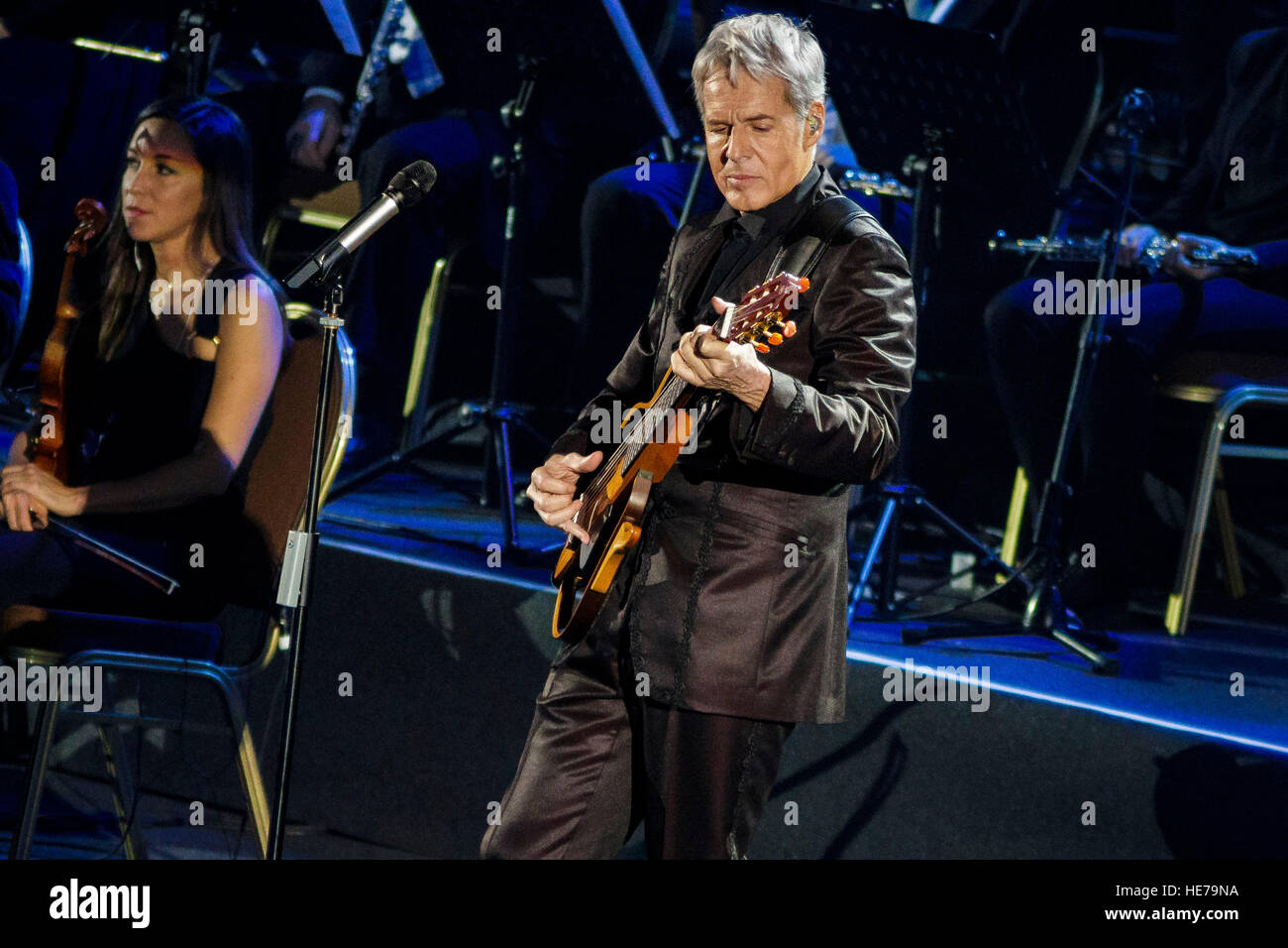 Vatican gendarmerie hi-res stock photography and images - Alamy