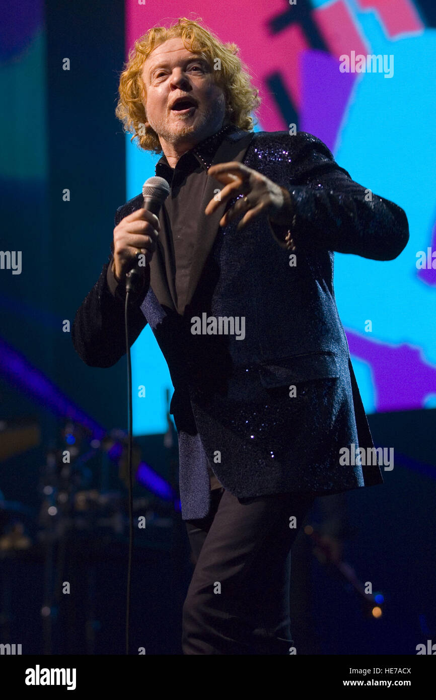 Simply Red performing live in concert at the SSE Hydro at the SECC in ...