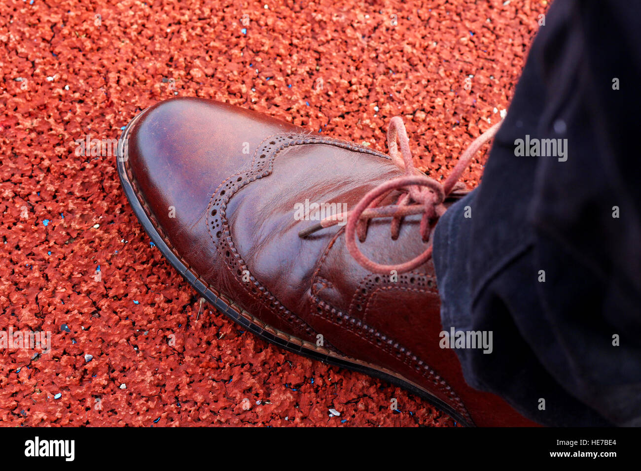 Shiny shoes hi-res stock photography and images - Alamy