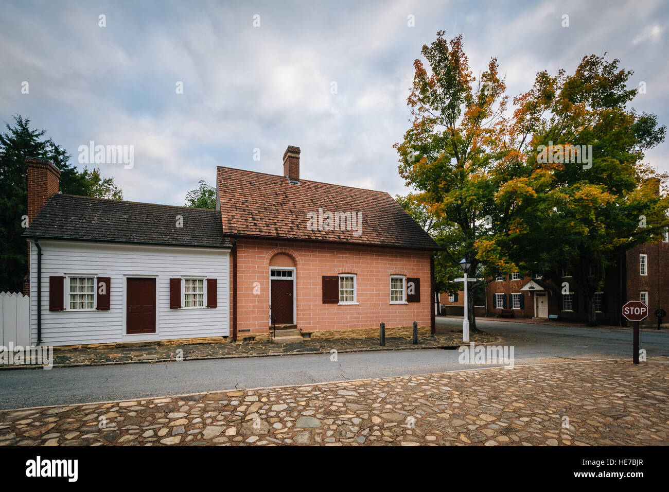 Old salem hi-res stock photography and images - Alamy