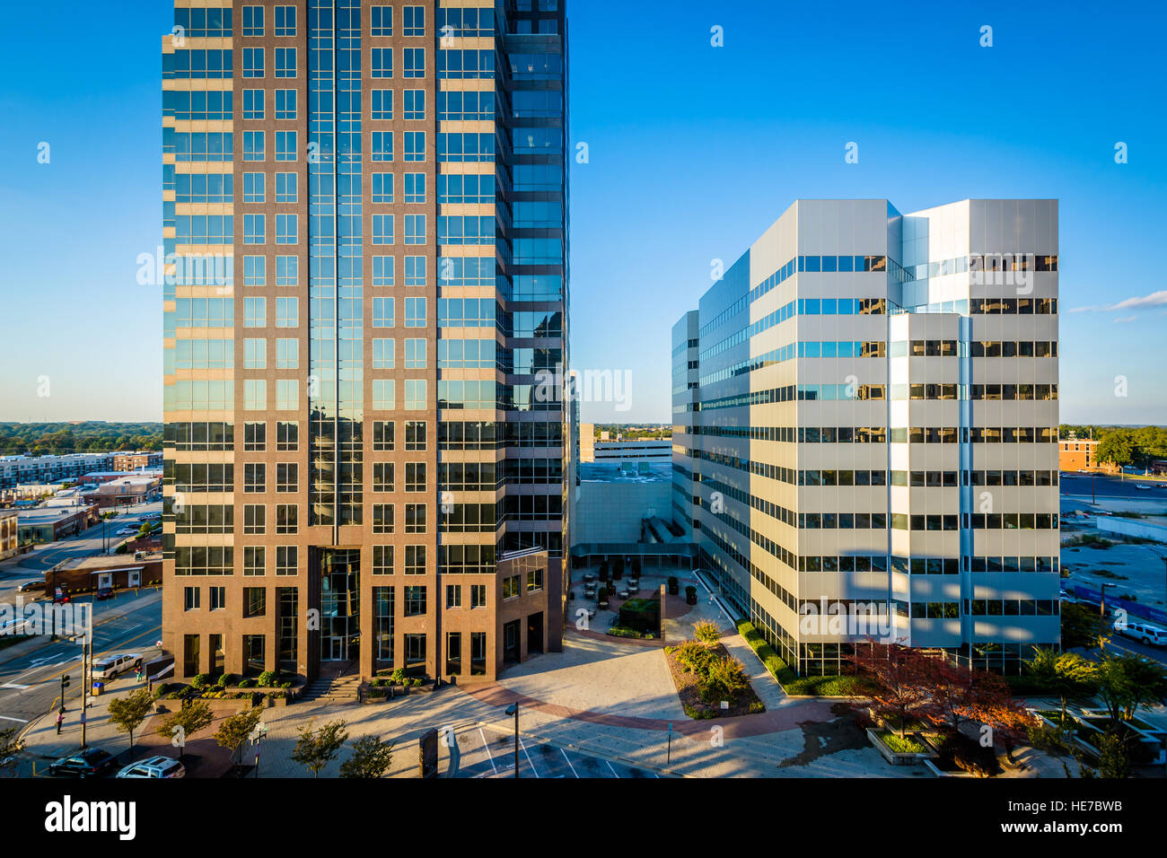 Greensboro city skyline downtown hi-res stock photography and images ...
