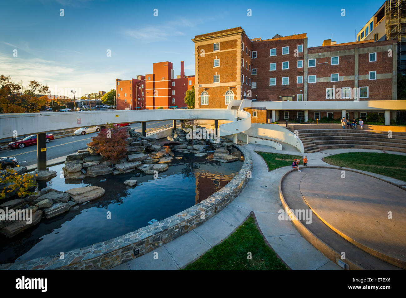 Winston square park hi-res stock photography and images - Alamy