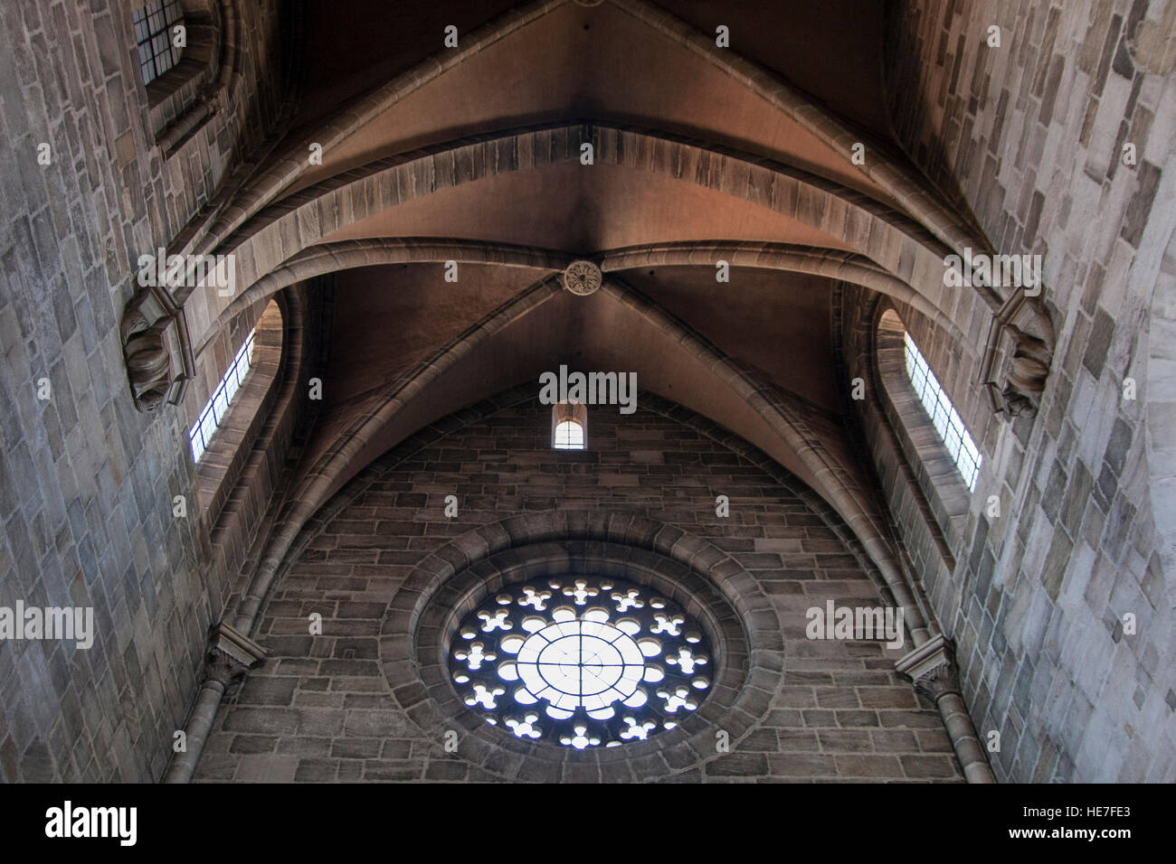 Medieval ceiling architecture hi-res stock photography and images - Alamy