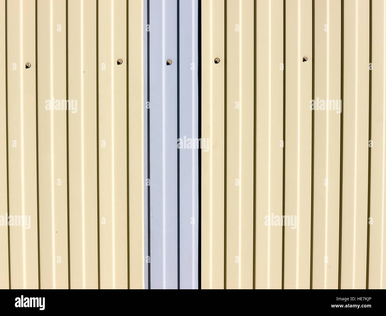 Metal building siding panel hi-res stock photography and images - Alamy