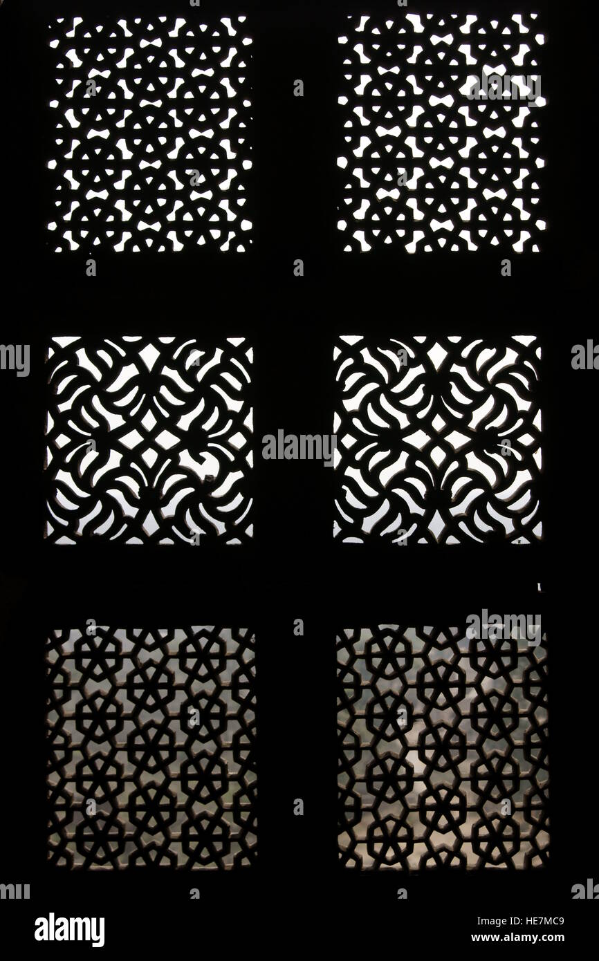 Patterned stone screen window of old Indian royal palace (Jahangir ...