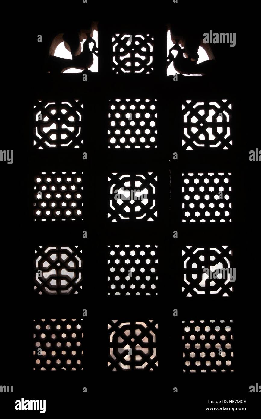 Patterned stone screen window of old Indian royal palace (Jahangir ...
