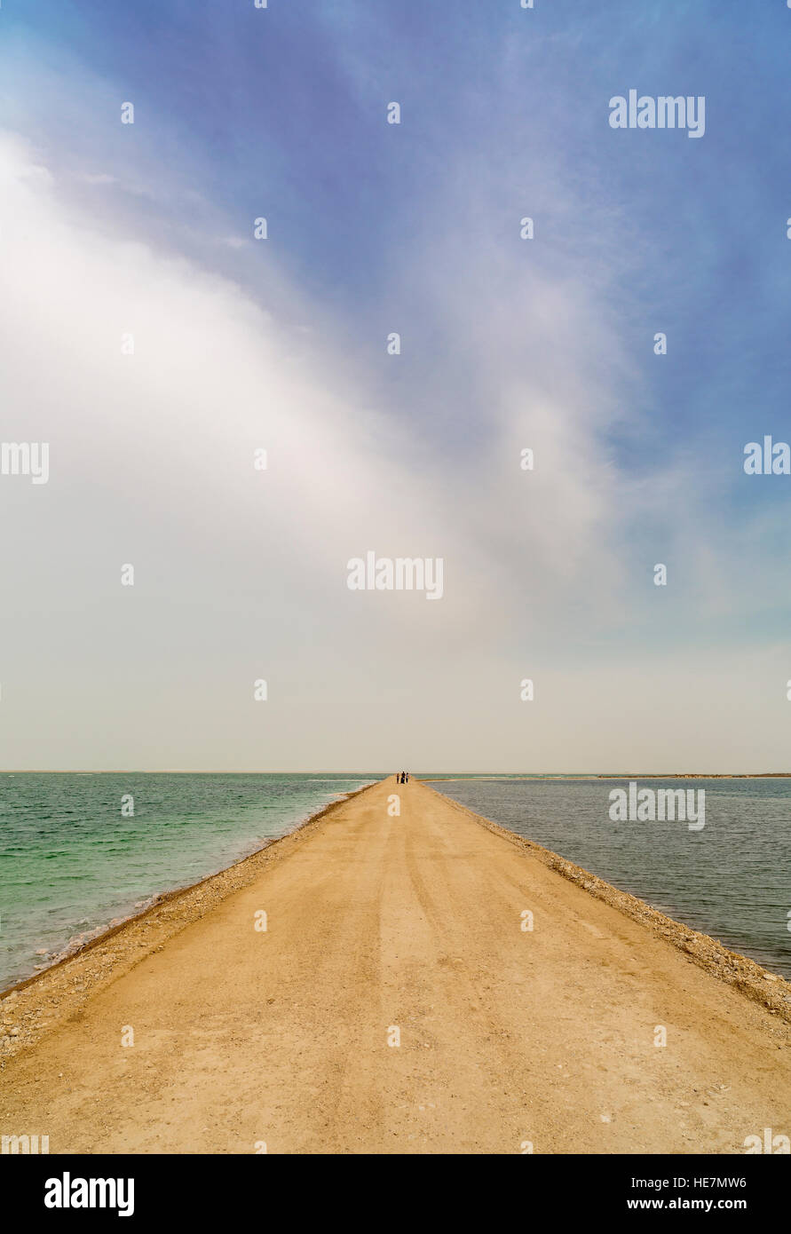 Road to the dead sea hi-res stock photography and images - Alamy