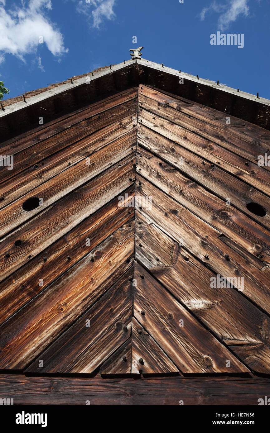 Old polish barn hi-res stock photography and images - Alamy