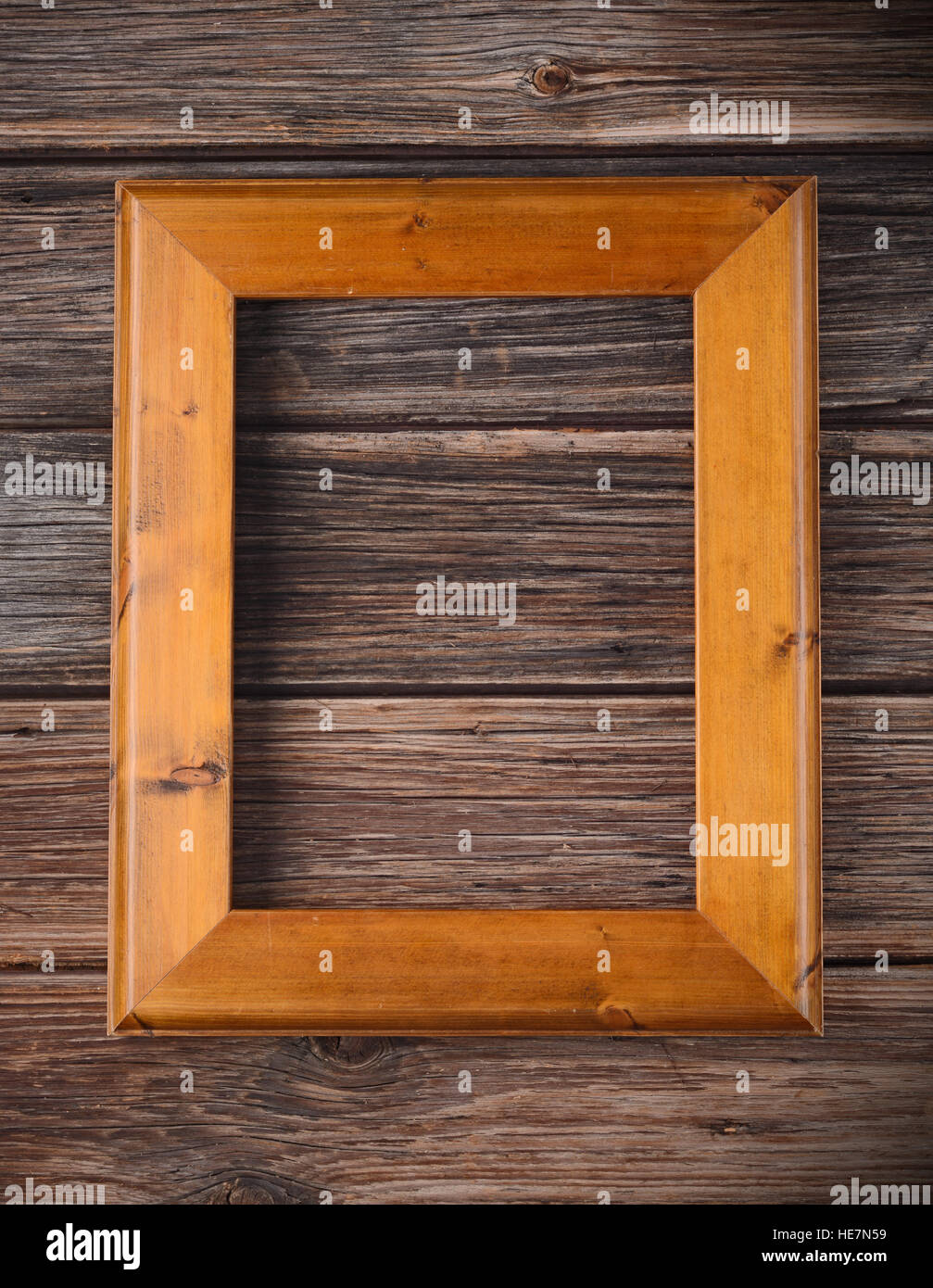 empty frame on wooden wall Stock Photo - Alamy