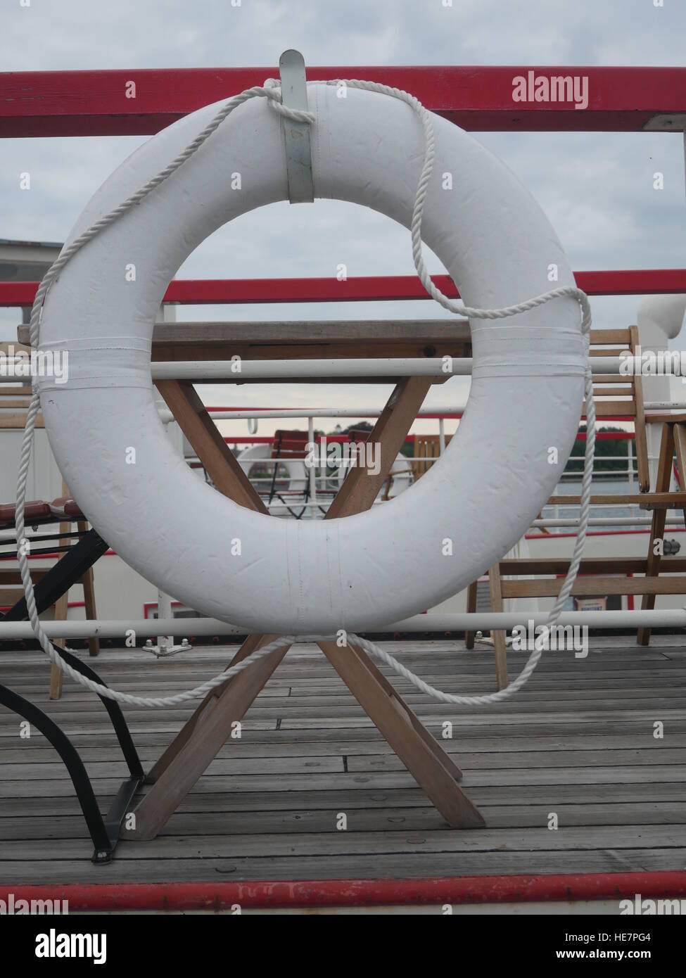 Life preserver and cruise ship hi-res stock photography and images - Alamy