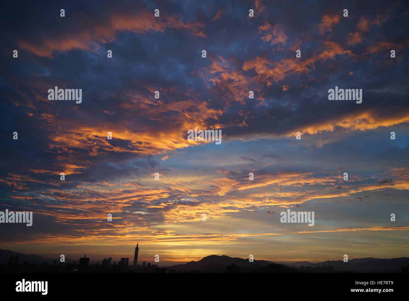 Taipei 101 building Stock Photo - Alamy