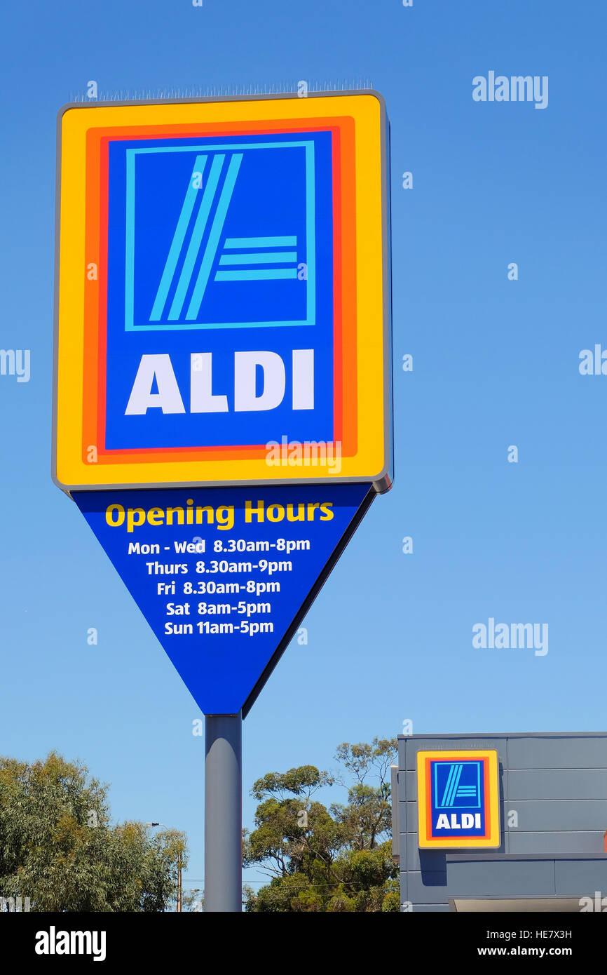An Aldi supermarket sign outside a store in Australia Stock Photo - Alamy