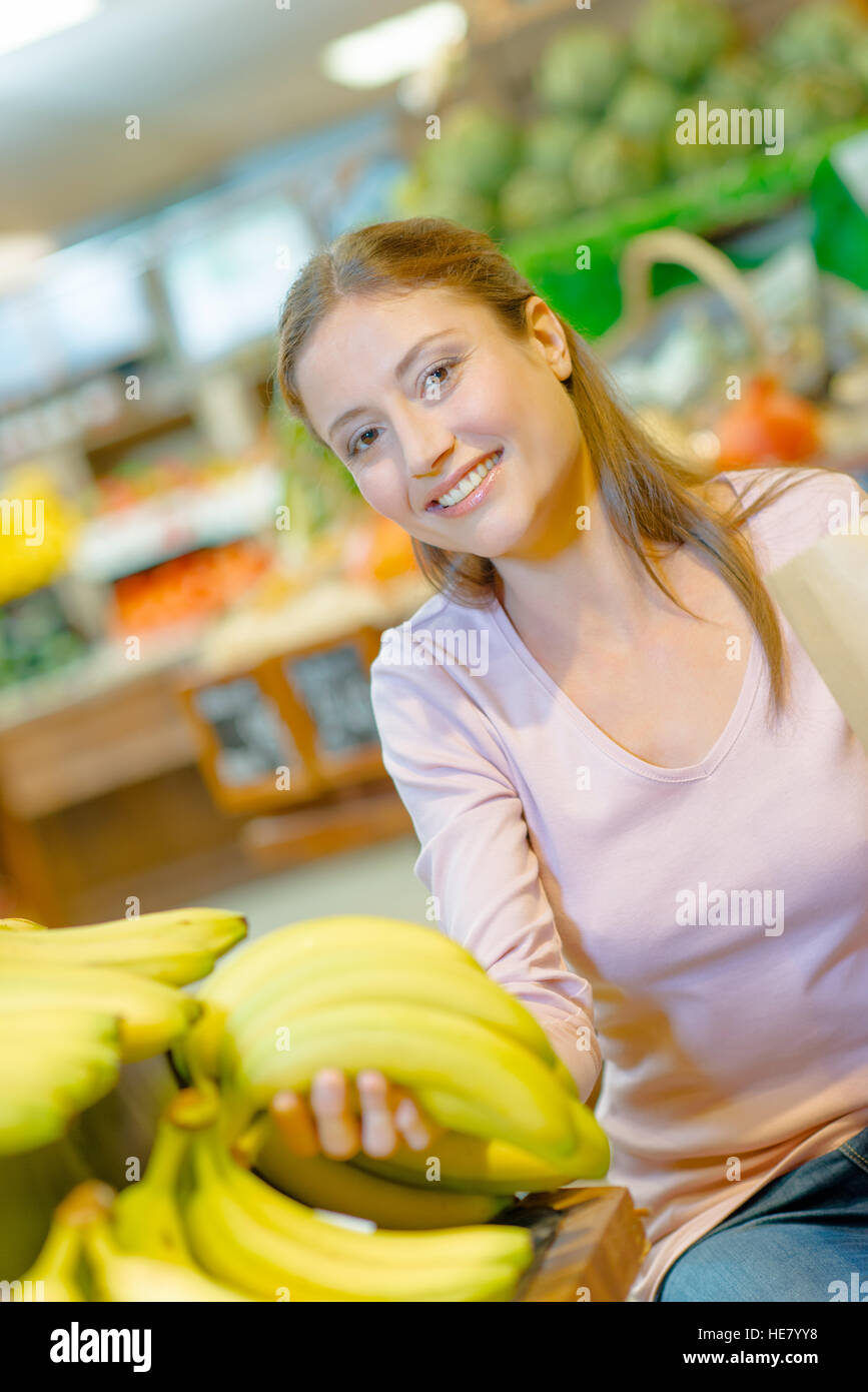 girl in fruit shop Stock Photo - Alamy