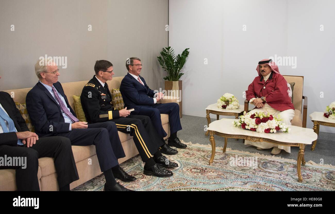 King hamad bin isa hi-res stock photography and images - Alamy