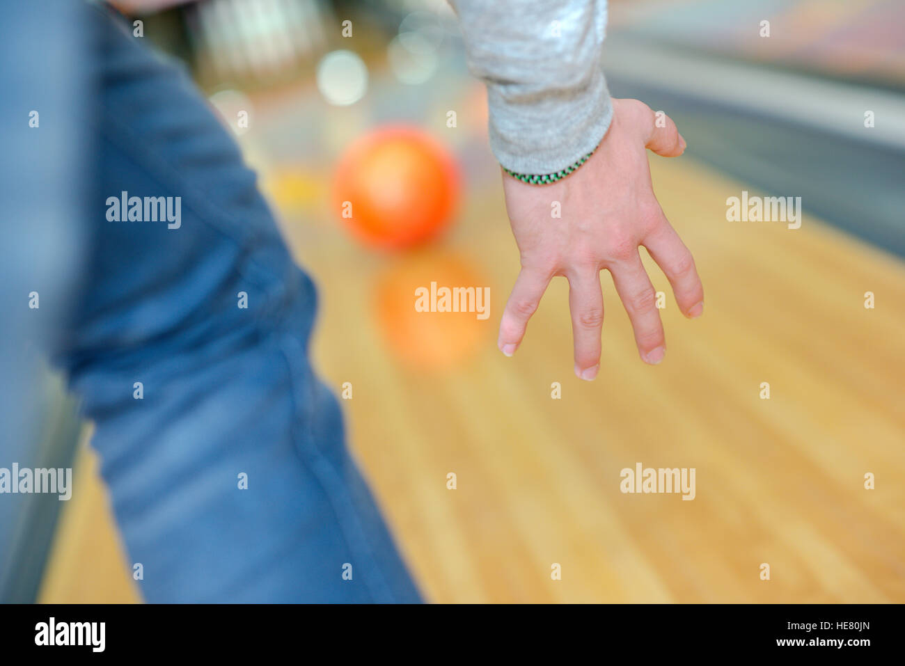 Bowler bowling hi-res stock photography and images - Alamy