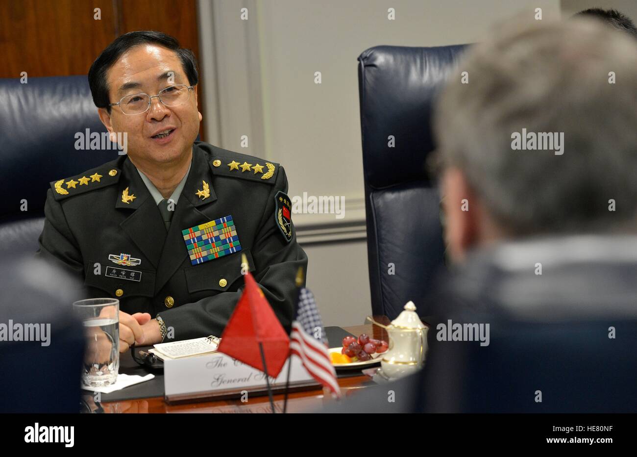 Fang fang hi-res stock photography and images - Alamy