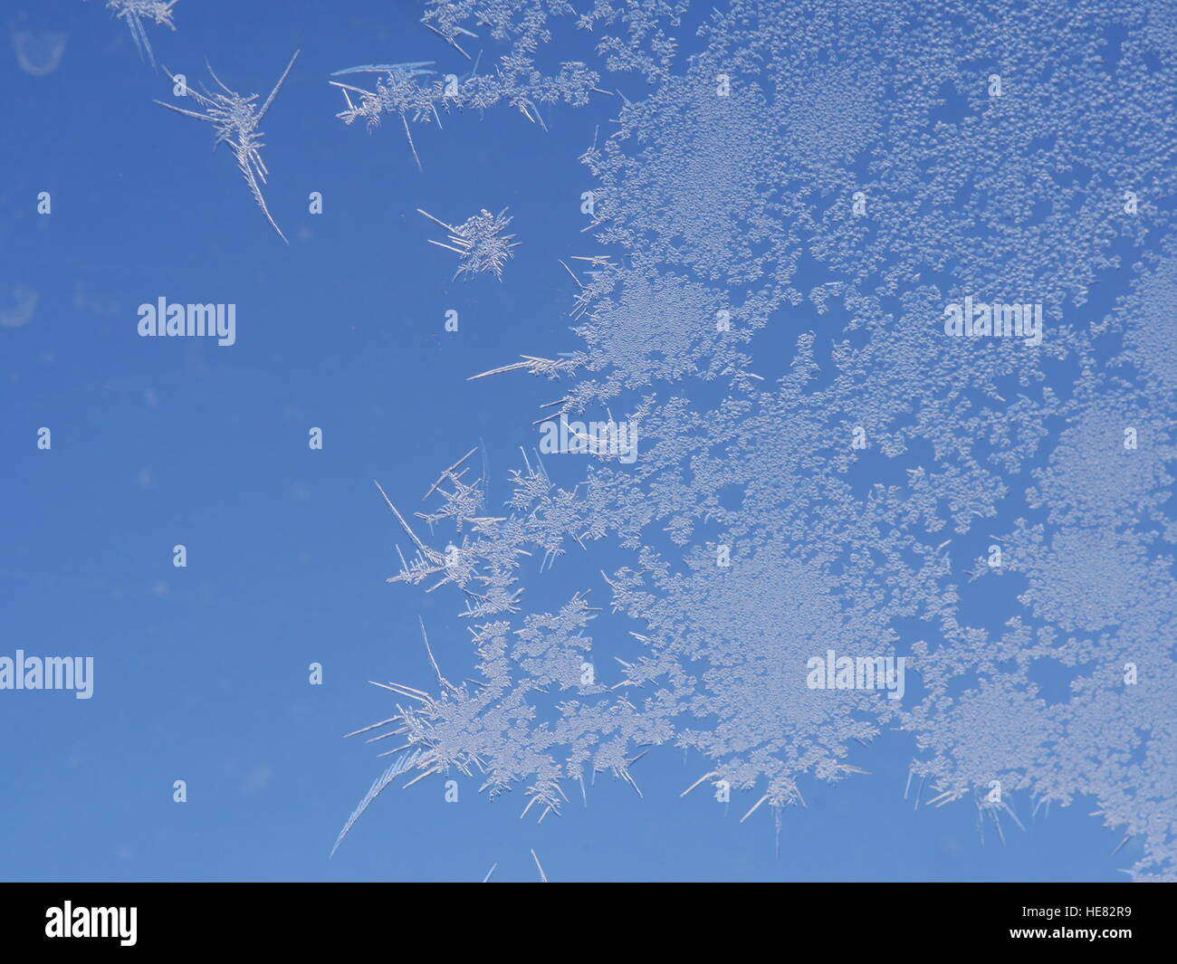 frost ice crystal pattern on window Stock Photo - Alamy