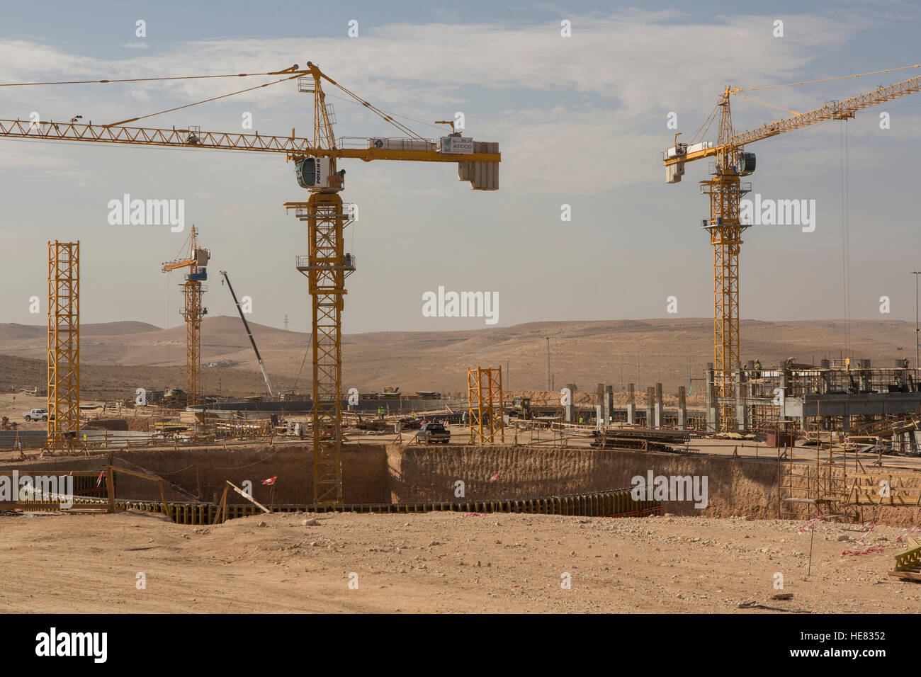 Construction of the As-Samra waste water treatment plant in Zarqa ...