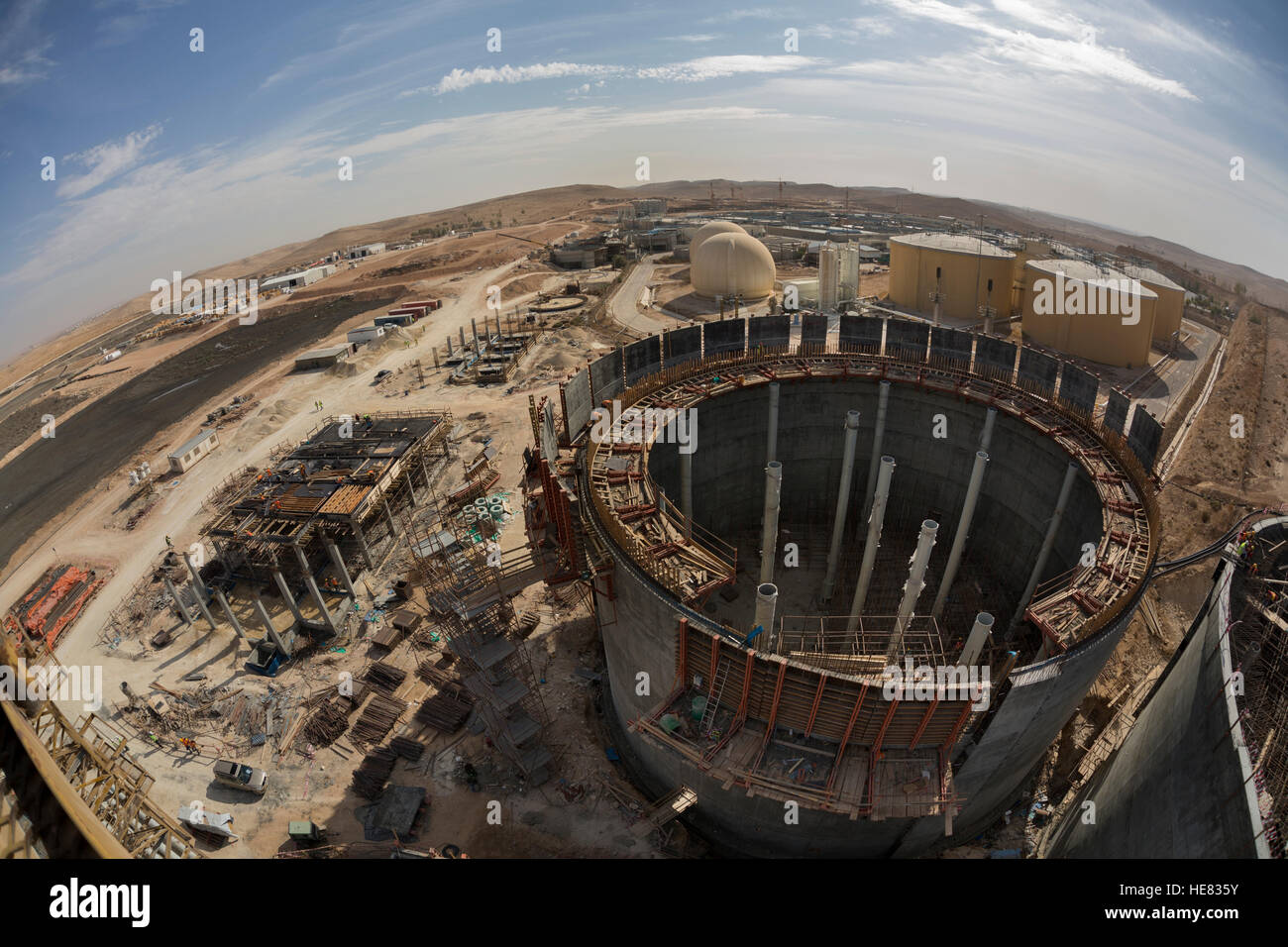 Construction of the As-Samra waste water treatment plant in Zarqa ...