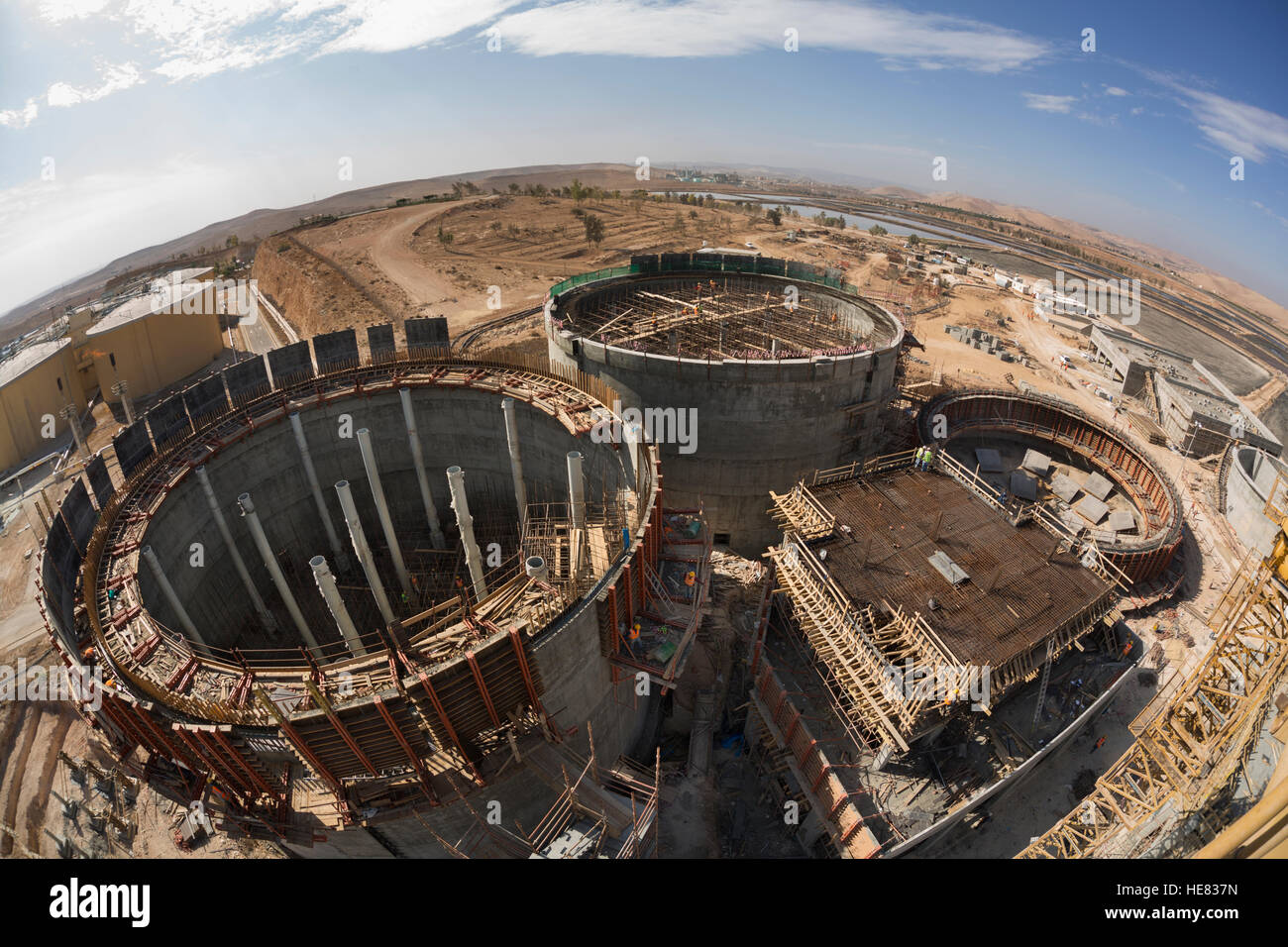 Construction of the As-Samra waste water treatment plant in Zarqa ...