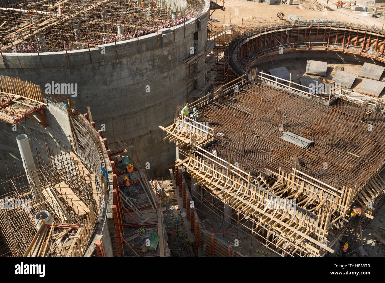 Construction of the As-Samra waste water treatment plant in Zarqa ...