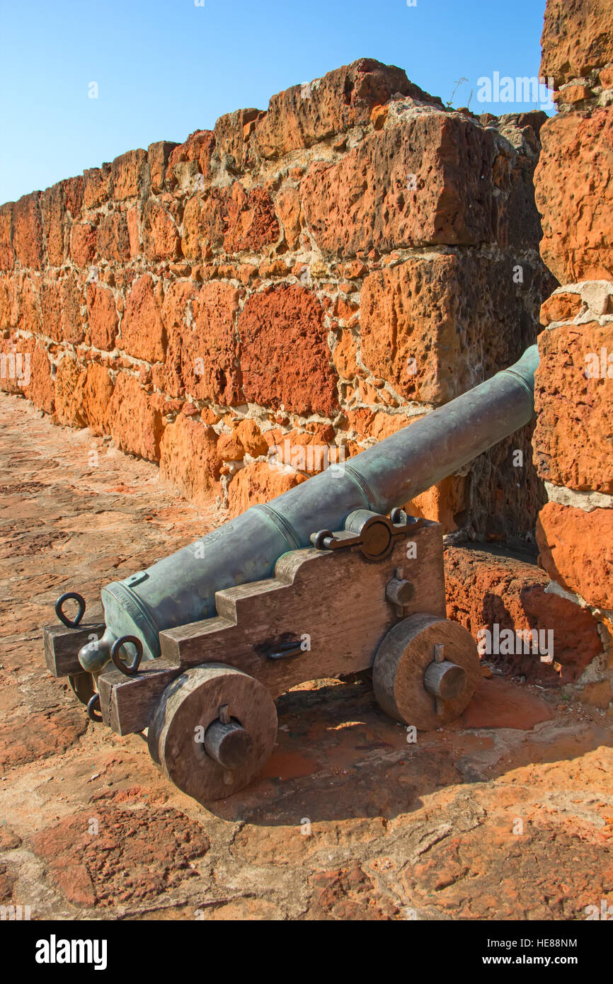 Old portugese fort in Maputo, Mozambique Stock Photo - Alamy