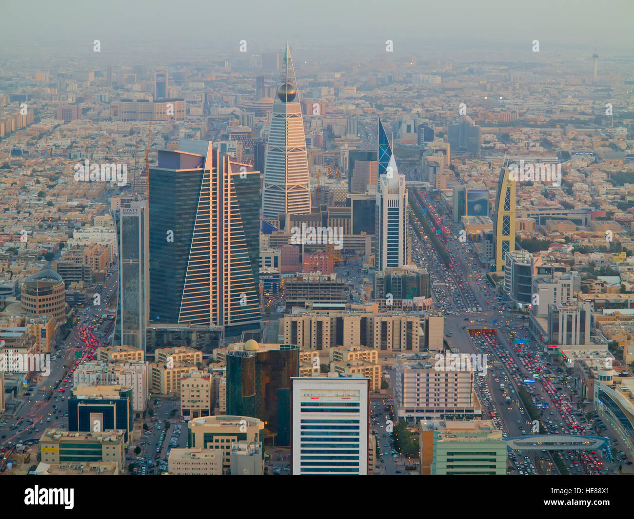 Riyadh saudi arabia aerial hi-res stock photography and images - Alamy