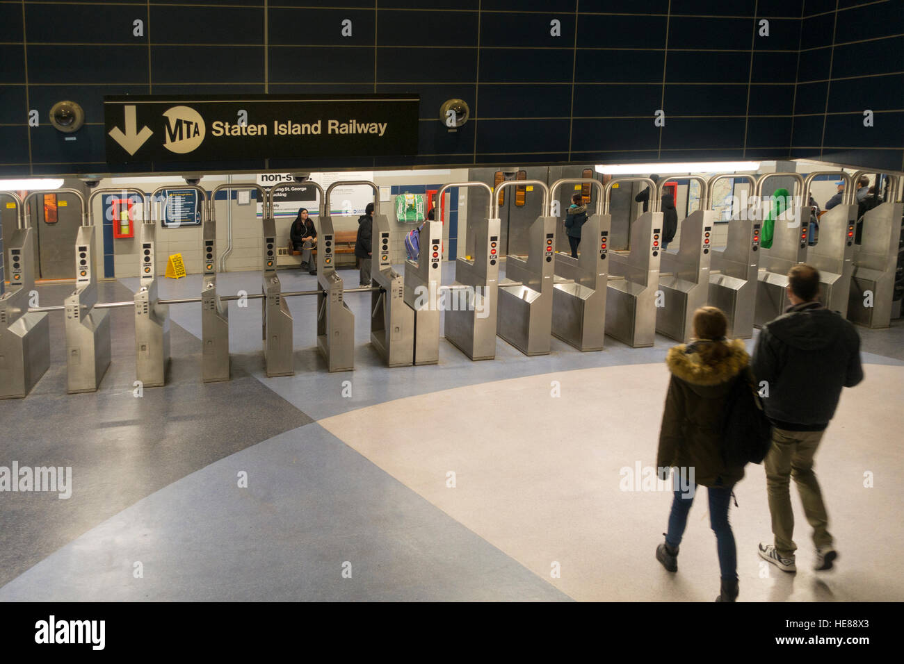 Staten island ferry terminal St. George NYC Stock Photo - Alamy