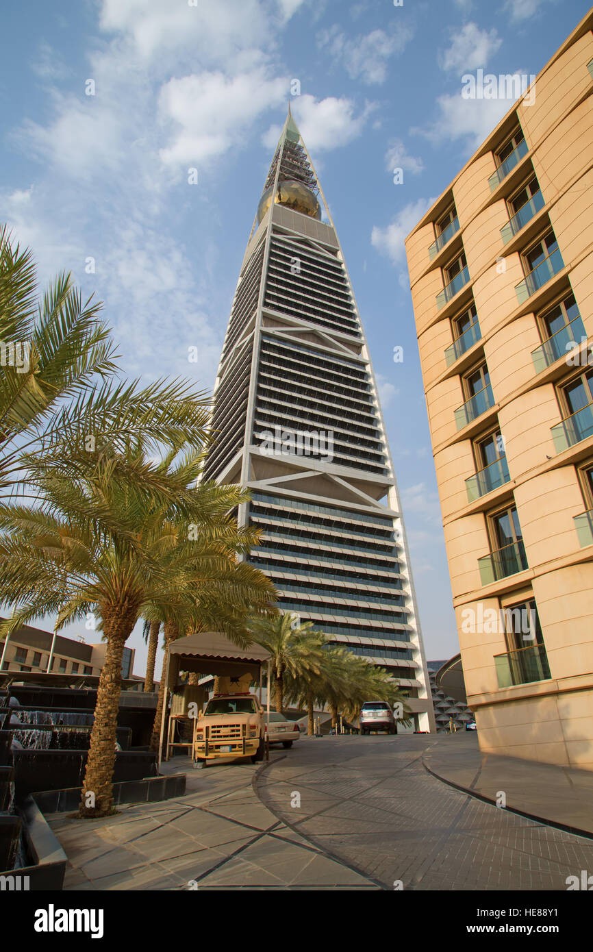 RIYADH - AUGUST 22: Sunset light at Al Faisaliah tower facade on August ...
