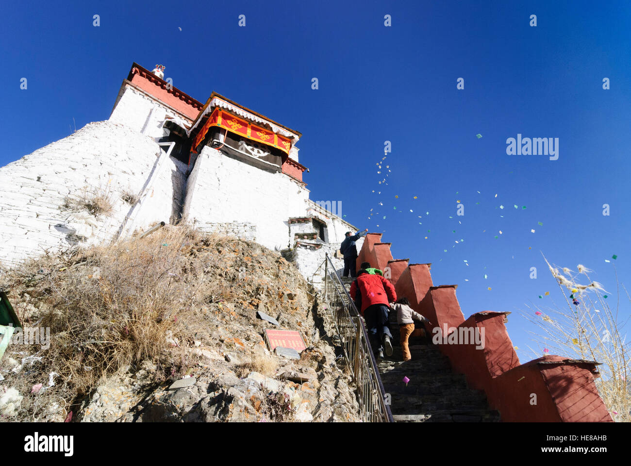 Tibetan throwing note hi-res stock photography and images - Alamy