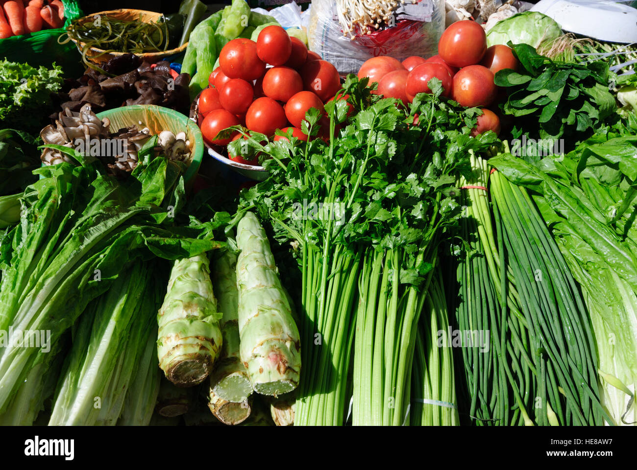Vegetable market china hi-res stock photography and images - Alamy